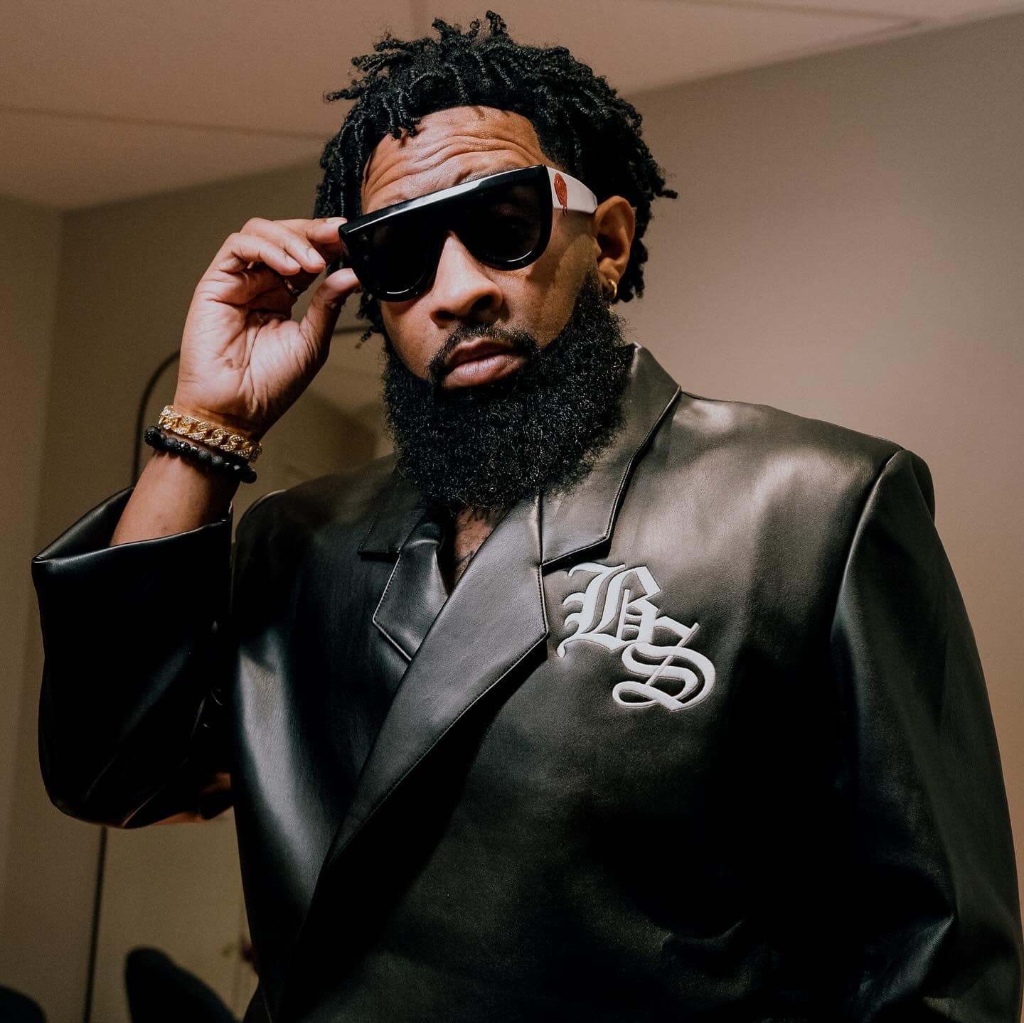 PASTOR MIKE, JR. AND FRIENDS ANNOUNCE THE I GOT AWAY TOUR - Set Apart ...