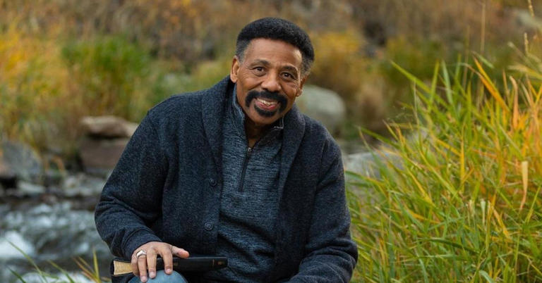 DR. TONY EVANS STEPS DOWN AS SENIOR PASTOR OF OAK CLIFF BIBLE ...